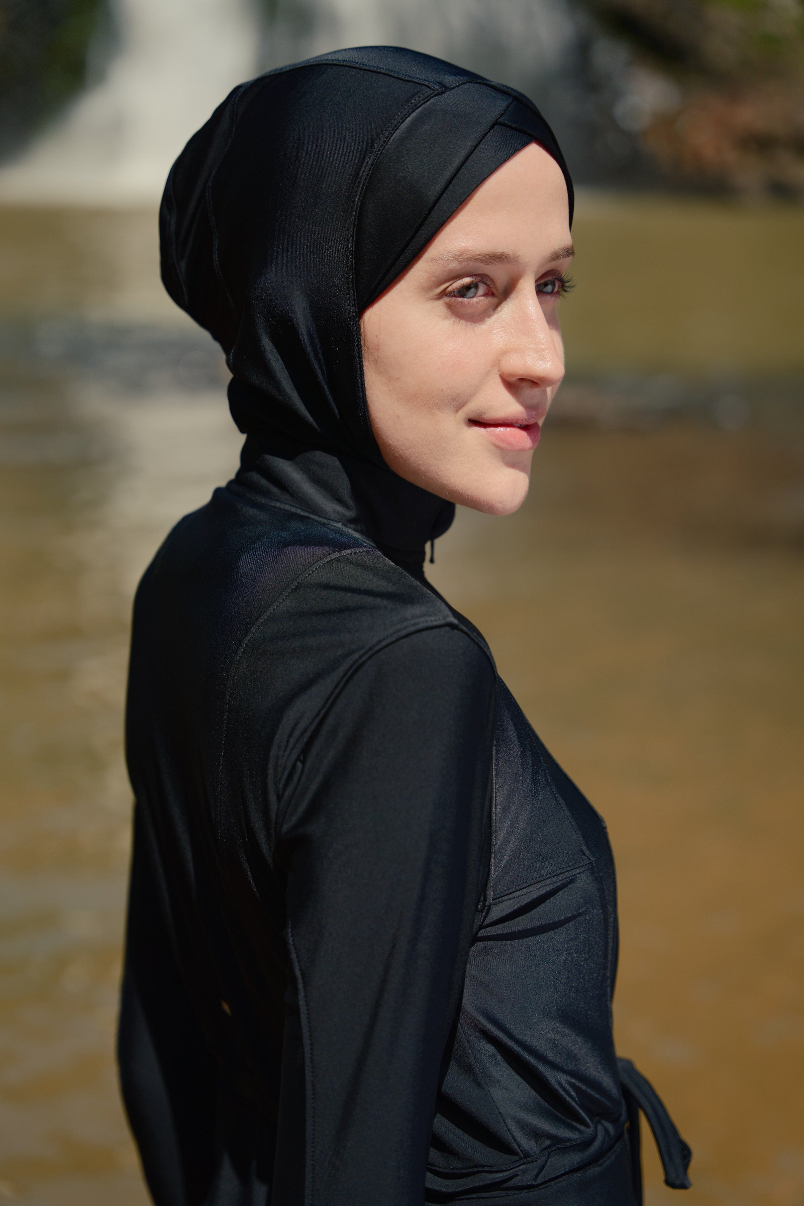 Women's Instant Swim Hijab - Comfortable Fit – WOMMO