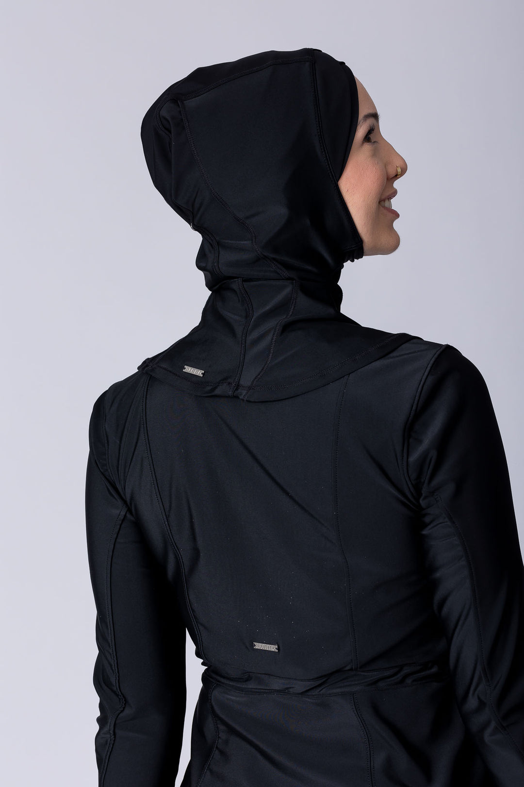 Women's Instant Swim Hijab - Comfortable Fit – WOMMO